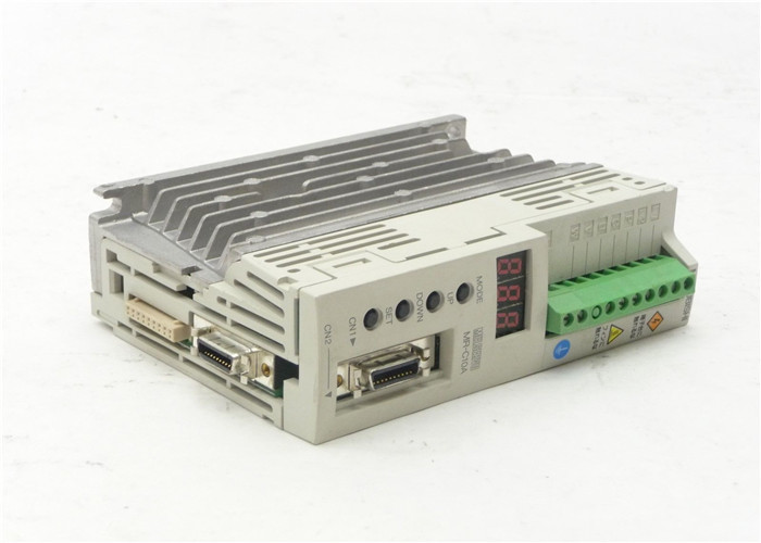 三菱産業モーター ドライブMR-C10A1-S14 ACサーボ アンプ100W、200-230V、0.85A